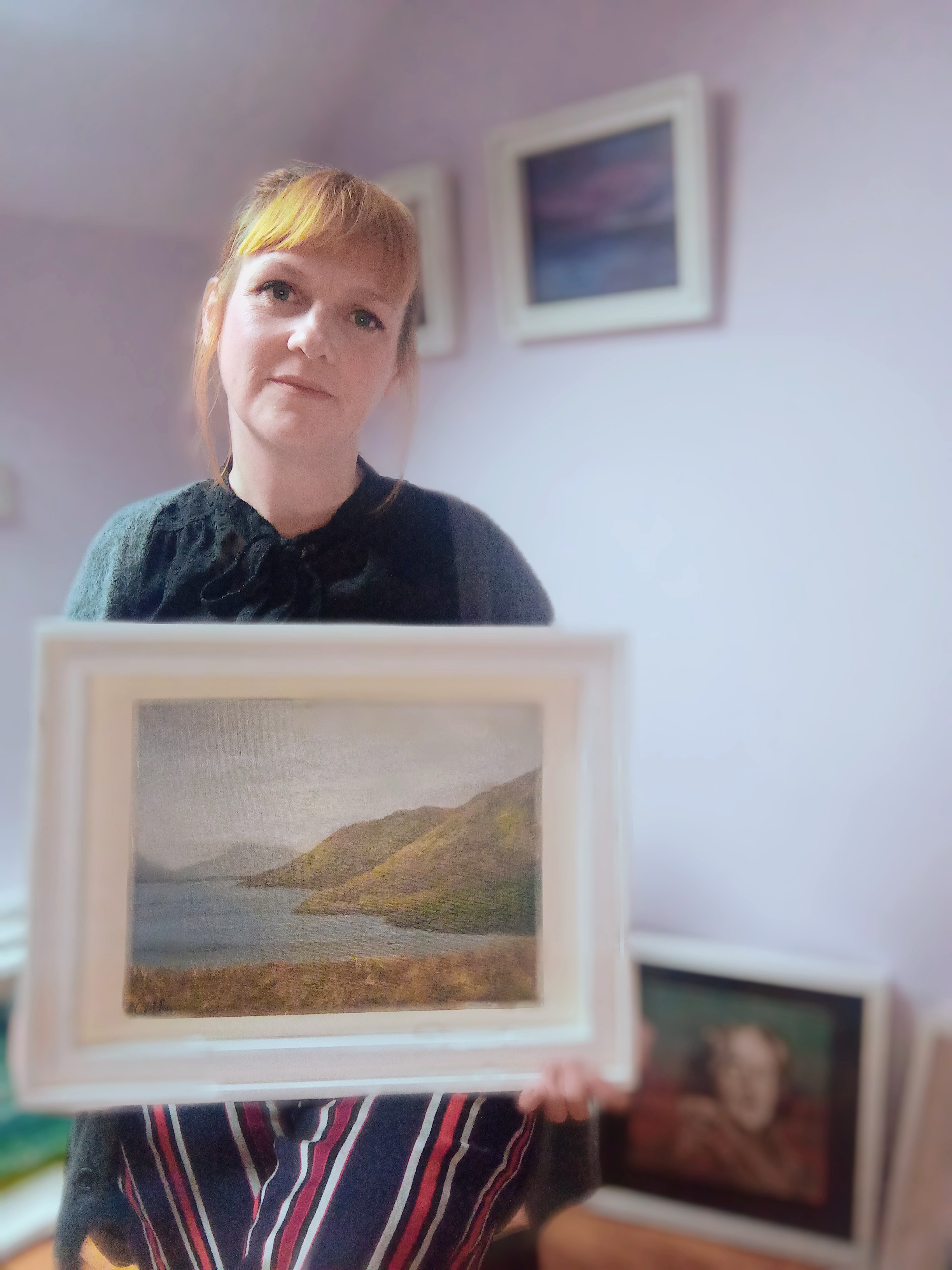 About – Helen Fahey Art